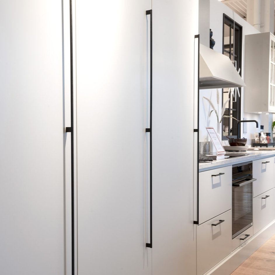 Greb Graf Mini - Sort | Beslagonline.dk